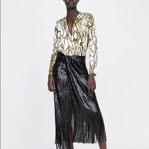 Zara | Tops | Zara White Chain Print Bodysuit | Poshmark